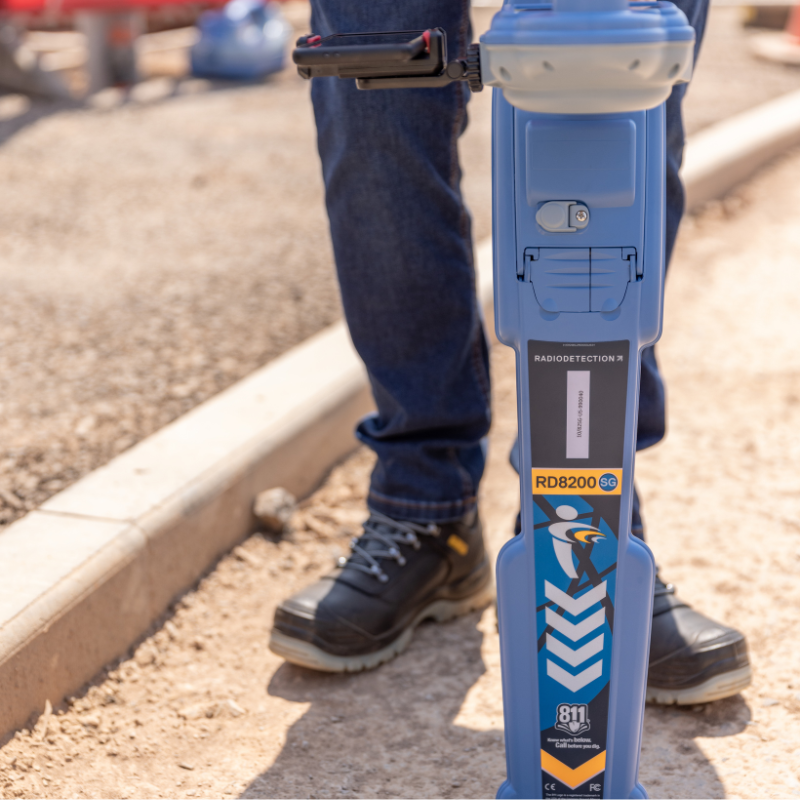 RD8200G Cable and Pipe Locator - Altitude Safety Ltd